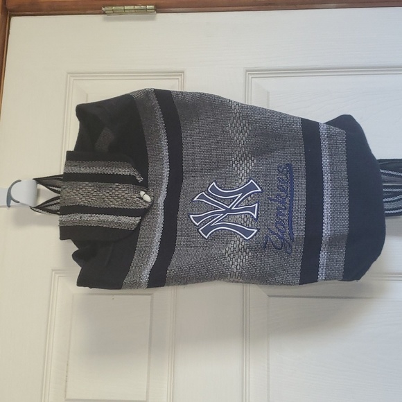 N/A | Bags | New York Yankees Backpack Burlap | Poshmark